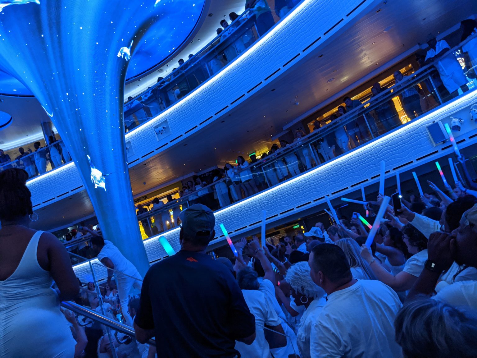 What Theme Parties Will Be On Your Carnival Cruise? - Cruise Spotlight