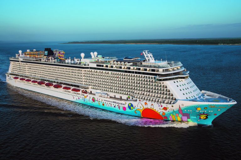 Norwegian Breakaway Bars (With Menus and Prices) - Cruise Spotlight