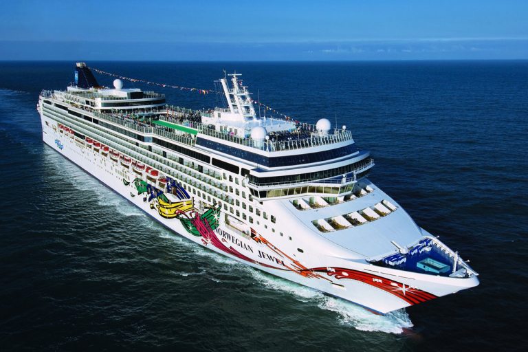 Norwegian Jewel Bars (With Menus and Prices) - Cruise Spotlight