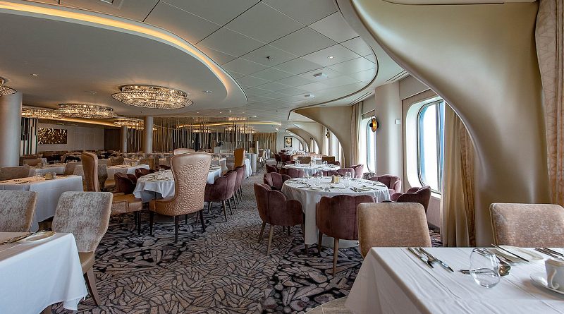 All About Celebrity's Cosmopolitan Restaurant - Cruise Spotlight