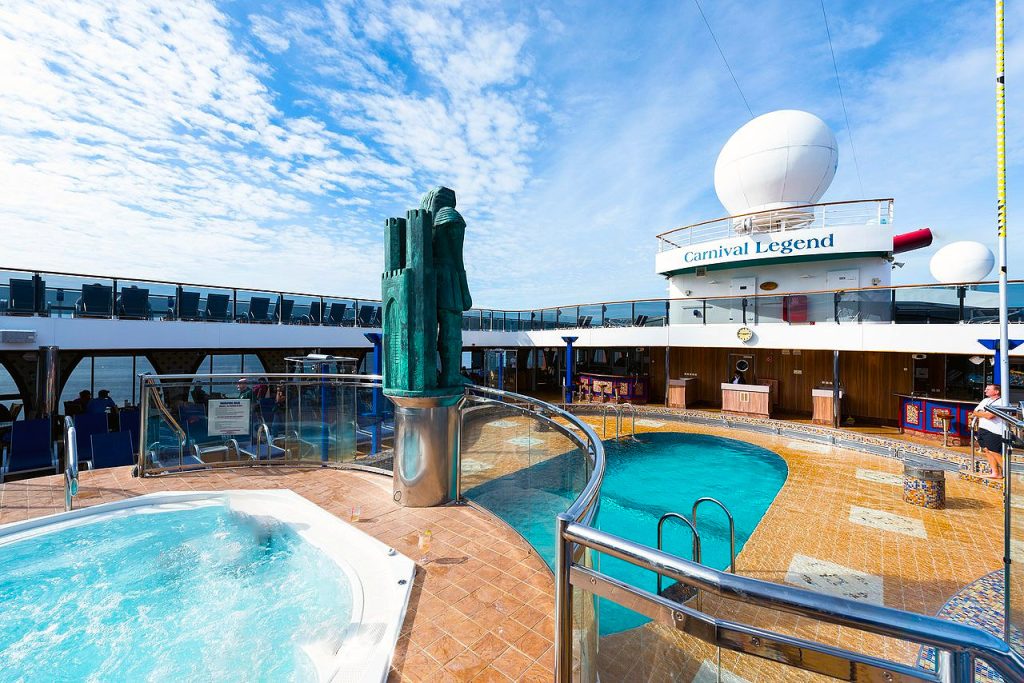 Carnival Luminosa vs Carnival Legend - Ship Comparison