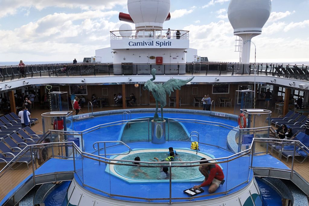 Carnival Spirit vs Carnival Legend - Ship Comparison