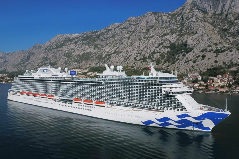 Princess Cruises Sky Princess Ship Details - Cruise Spotlight
