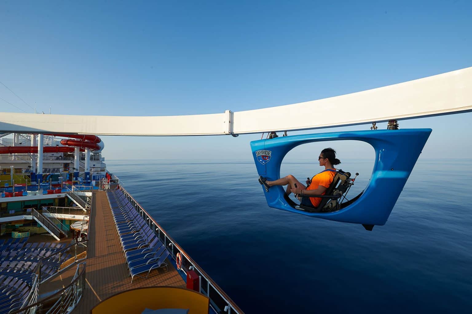 Carnival Firenze vs Carnival Panorama - Ship Comparison