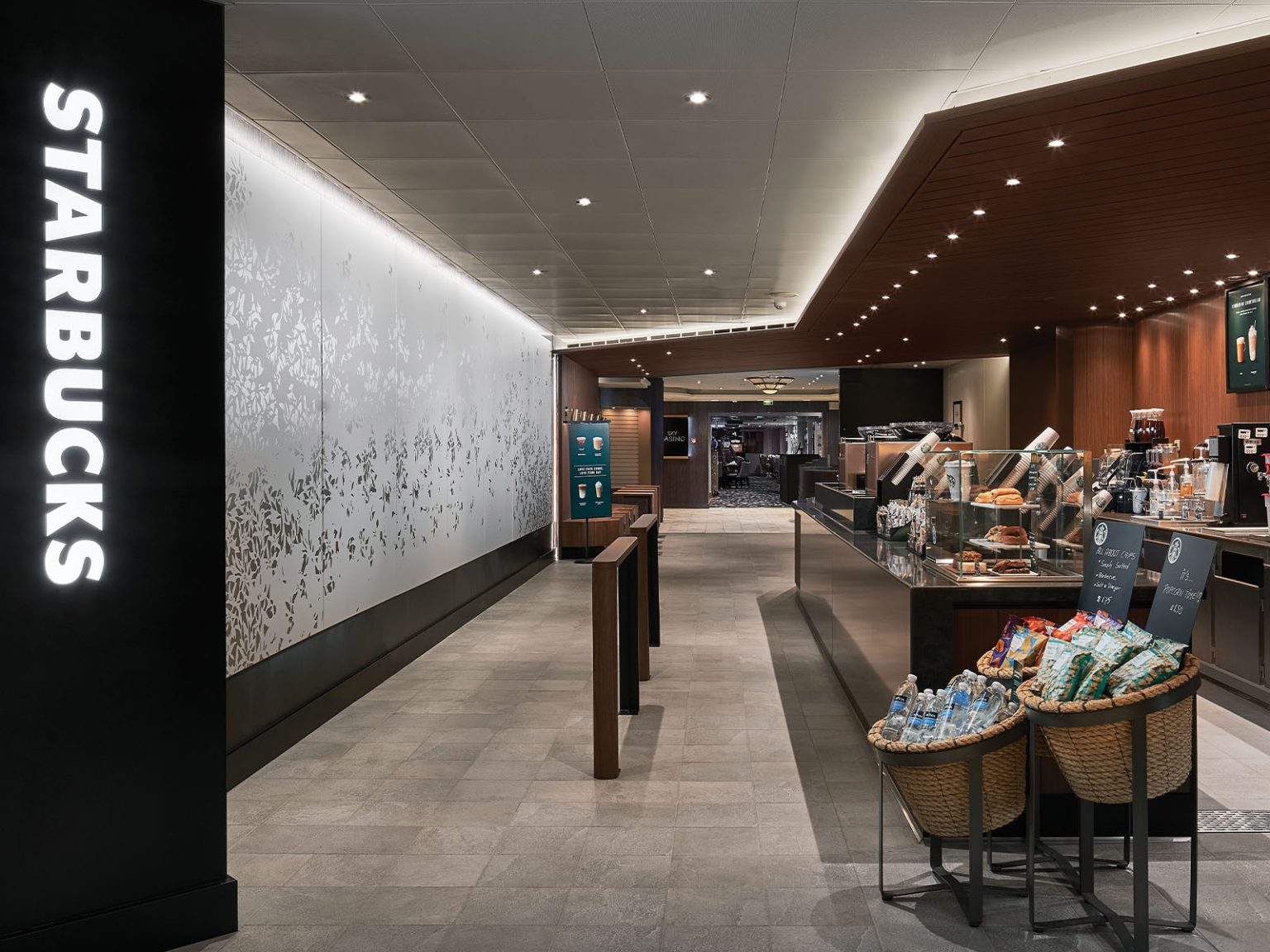 Norwegian Sky Ship Details - Cruise Spotlight