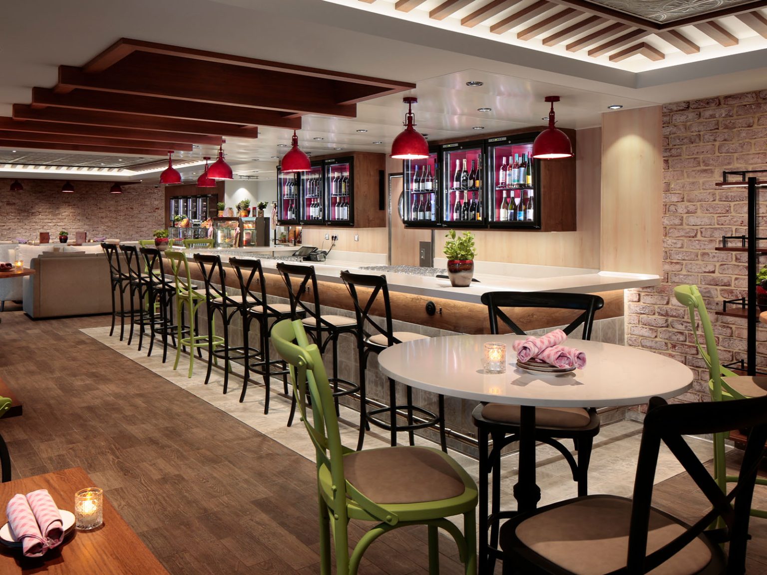 Royal Caribbean Wonder of the Seas Bars (With Menus and Prices ...