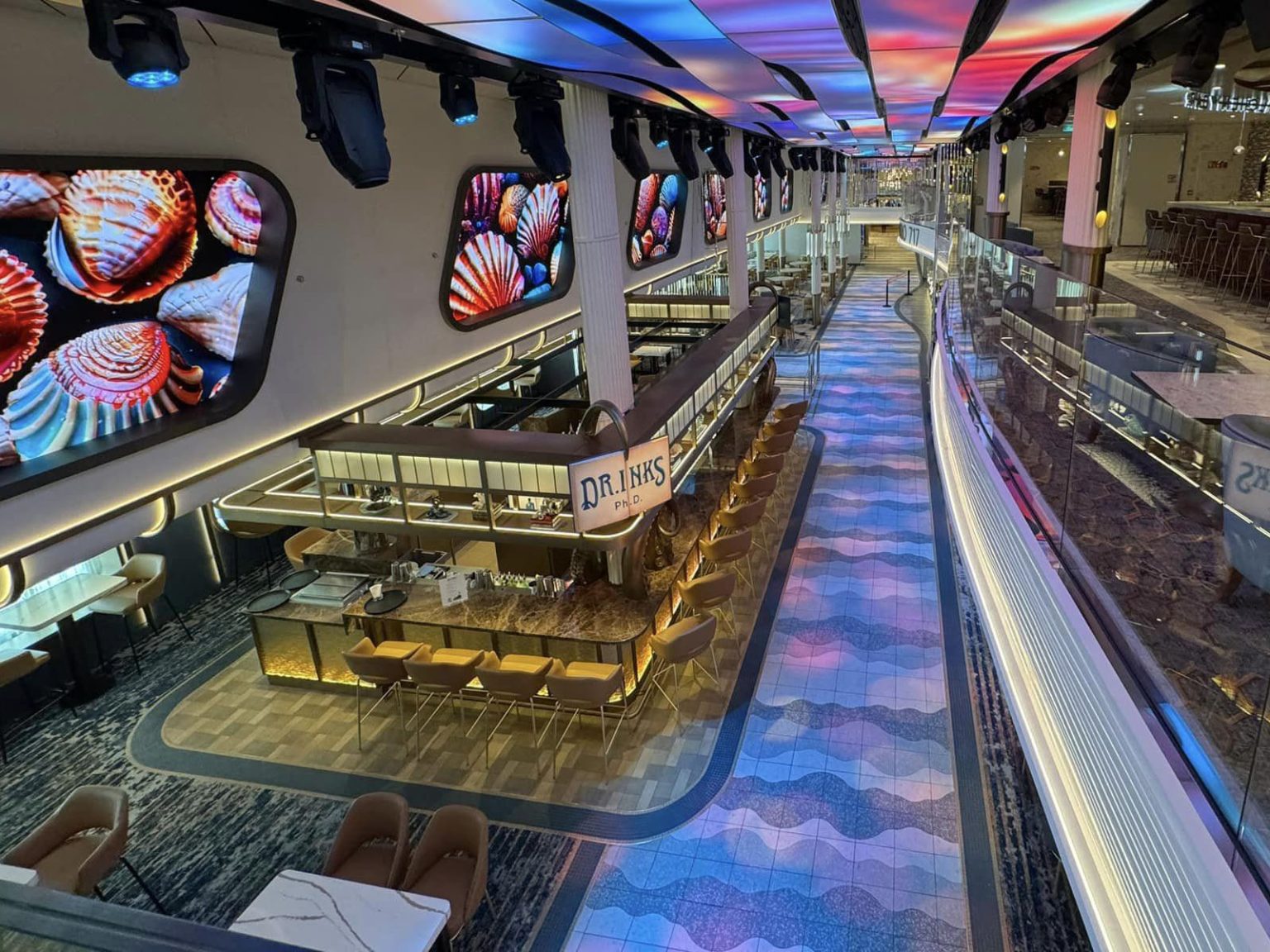 Carnival Dream vs Carnival Jubilee - Ship Comparison